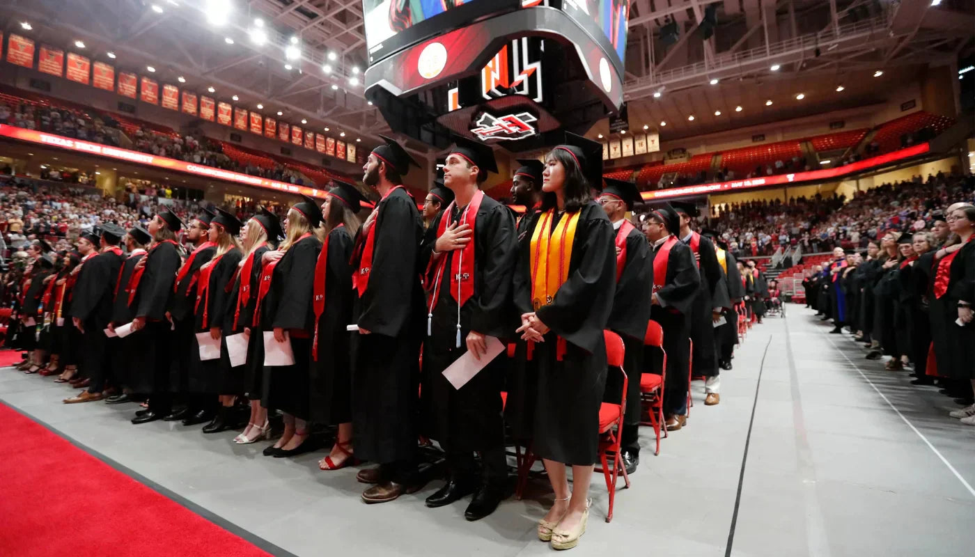 Best Graduation Photo Locations at Texas Tech University – Happy Tassel